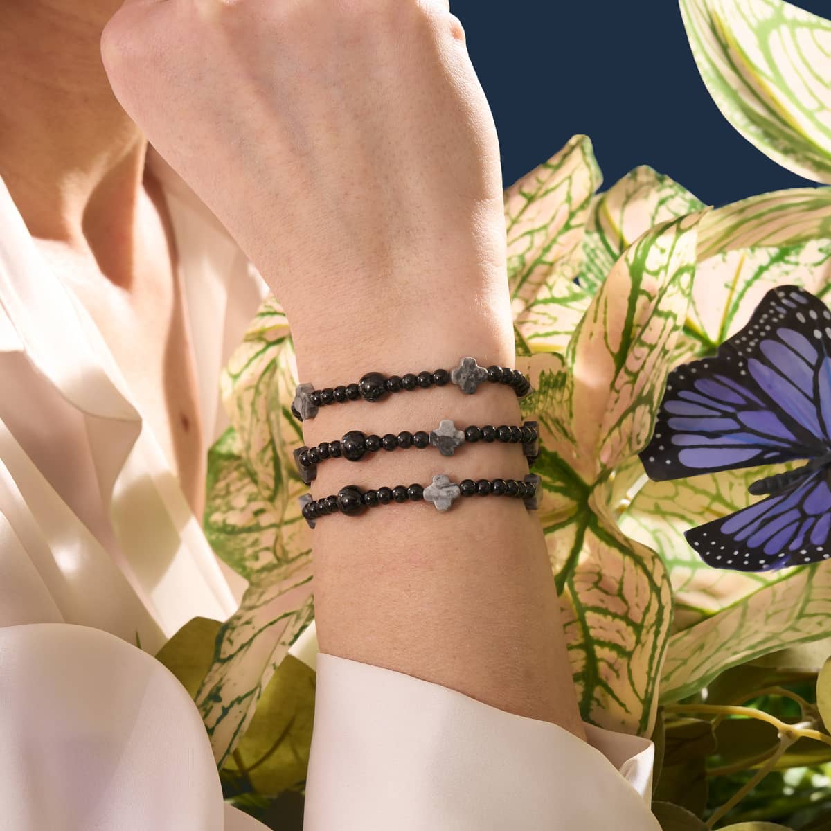 Luck in the Dark | Gunmetal | Clover Essence Bracelet– NOGU USA