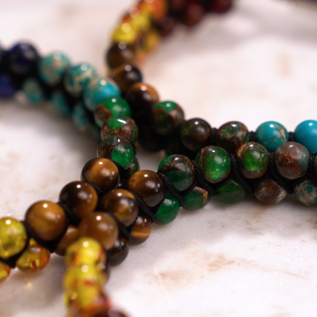 NOGU Rainbow Chakra 7 Gemstone Bracelet in Purple Multicolor Silver
